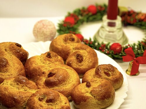 Traditional Healthy Swedish St. Lucia Saffron Buns (Lussekatter) - The ...