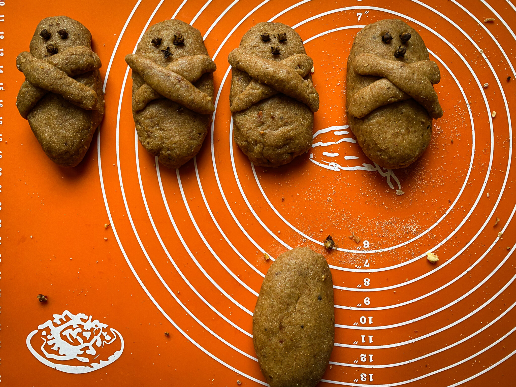 Traditional Healthier Greek Easter Lazarus Bread (Lazarakia Bread ...